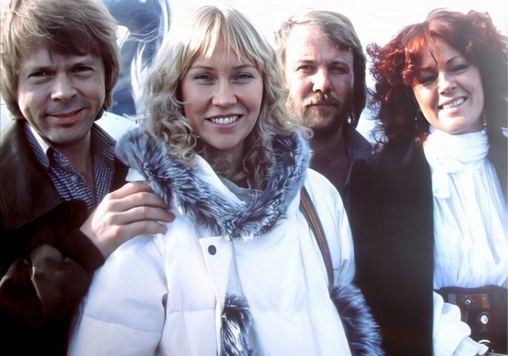 ABBA - Summer Night City (Official Music Video) - OldiesButGoodies